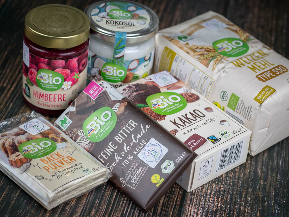 Posna Zaher torta s namazom od maline - Vitki Gurman